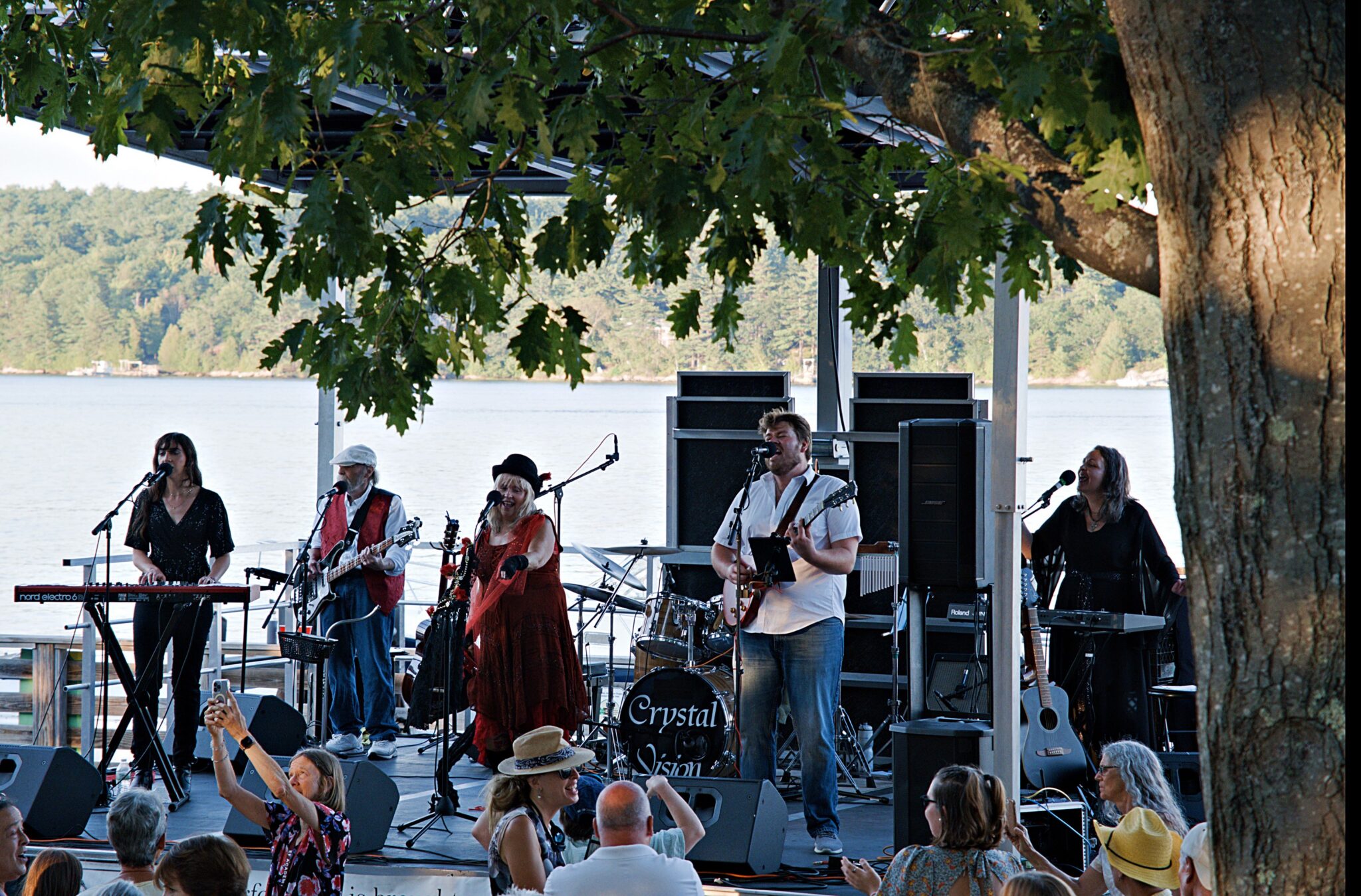 Crystal Vision, a Fleetwood Mac tribute band, is a tribute band which ...